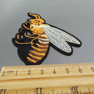Large Hornets Bee Patch Insert Cartoon Patches Bees Patch Applique Embroidered Patch Iron on ...