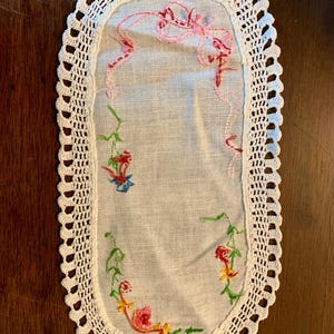 Linen Doily With Floral Bow Embroidery - Etsy