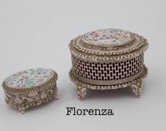 Florenza Pill Box - Etsy