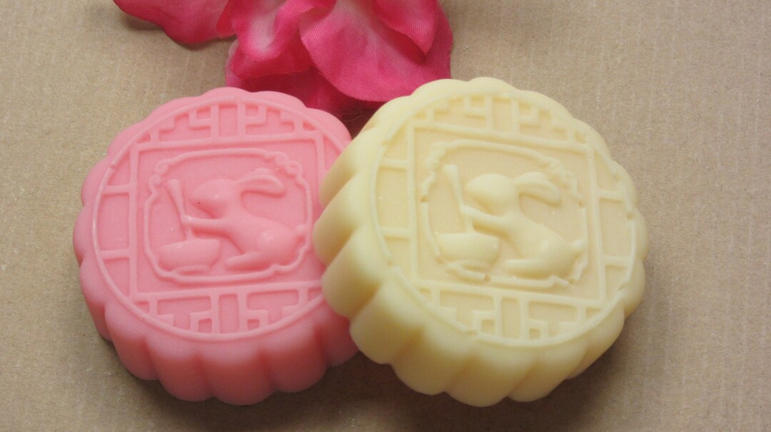 Bunny Rabbit Soap Glycerin Soap Scented in Sweet Pea the Cutest Soap ...