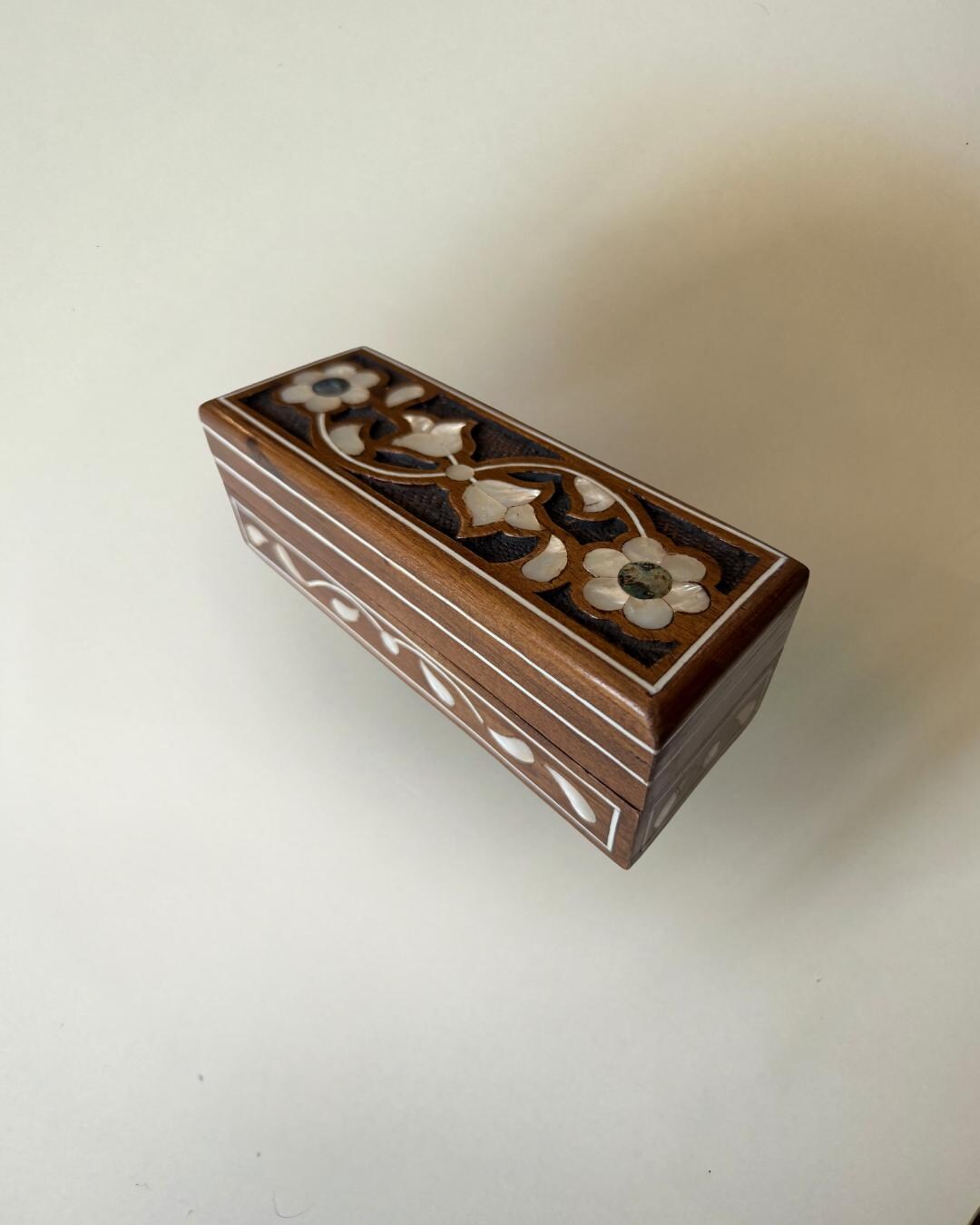 Handcrafted Syrian Mother-of-pearl Box With Brocade Lining – Floral ...
