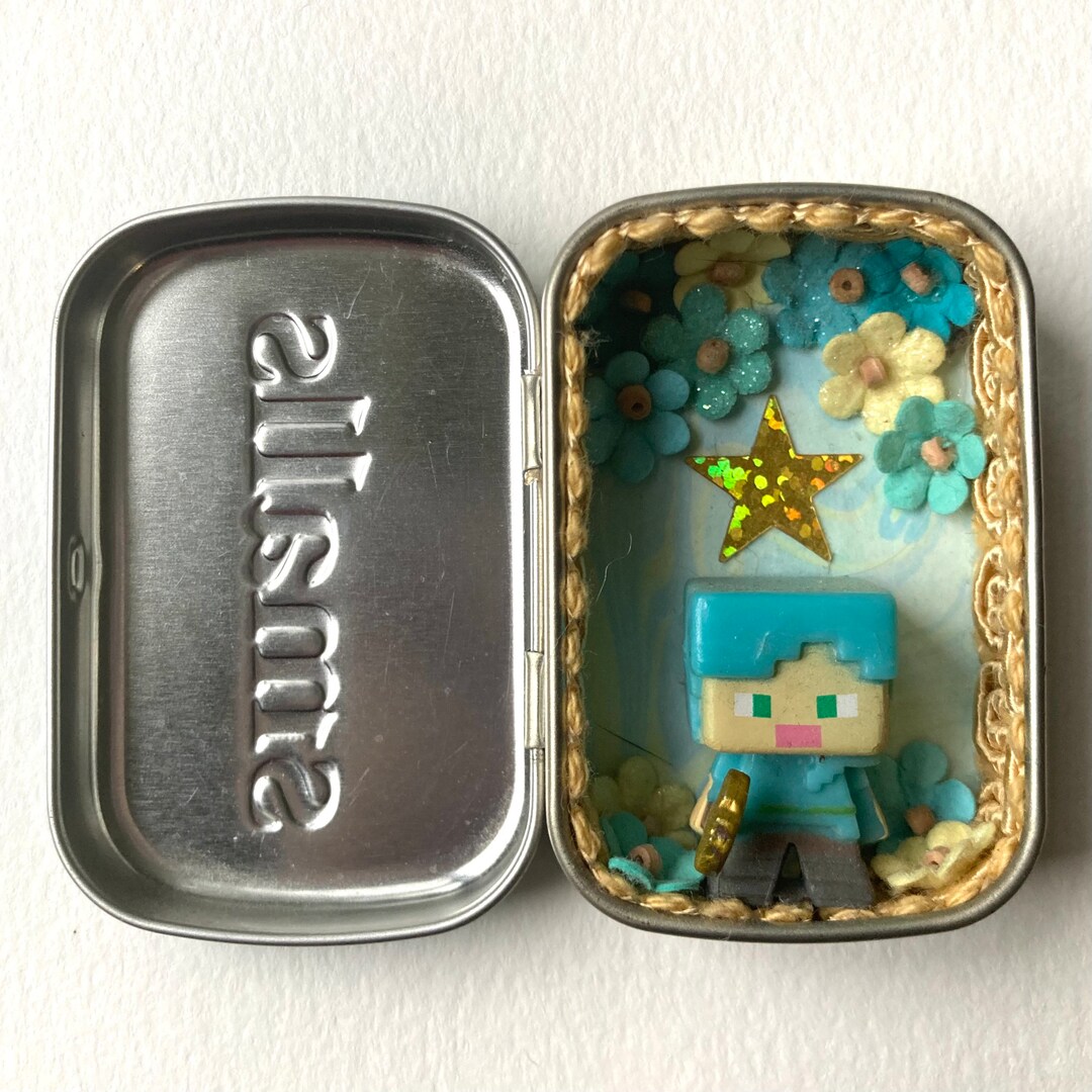 Mini Alex Shrine Minecraft Magnetic - Etsy