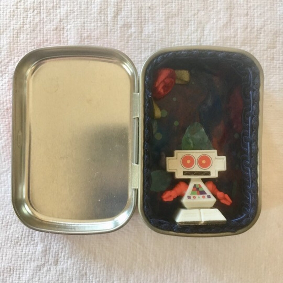 Mini Clive the Robot Shrine, Despicable Me 3, Minons Magnetic - Etsy