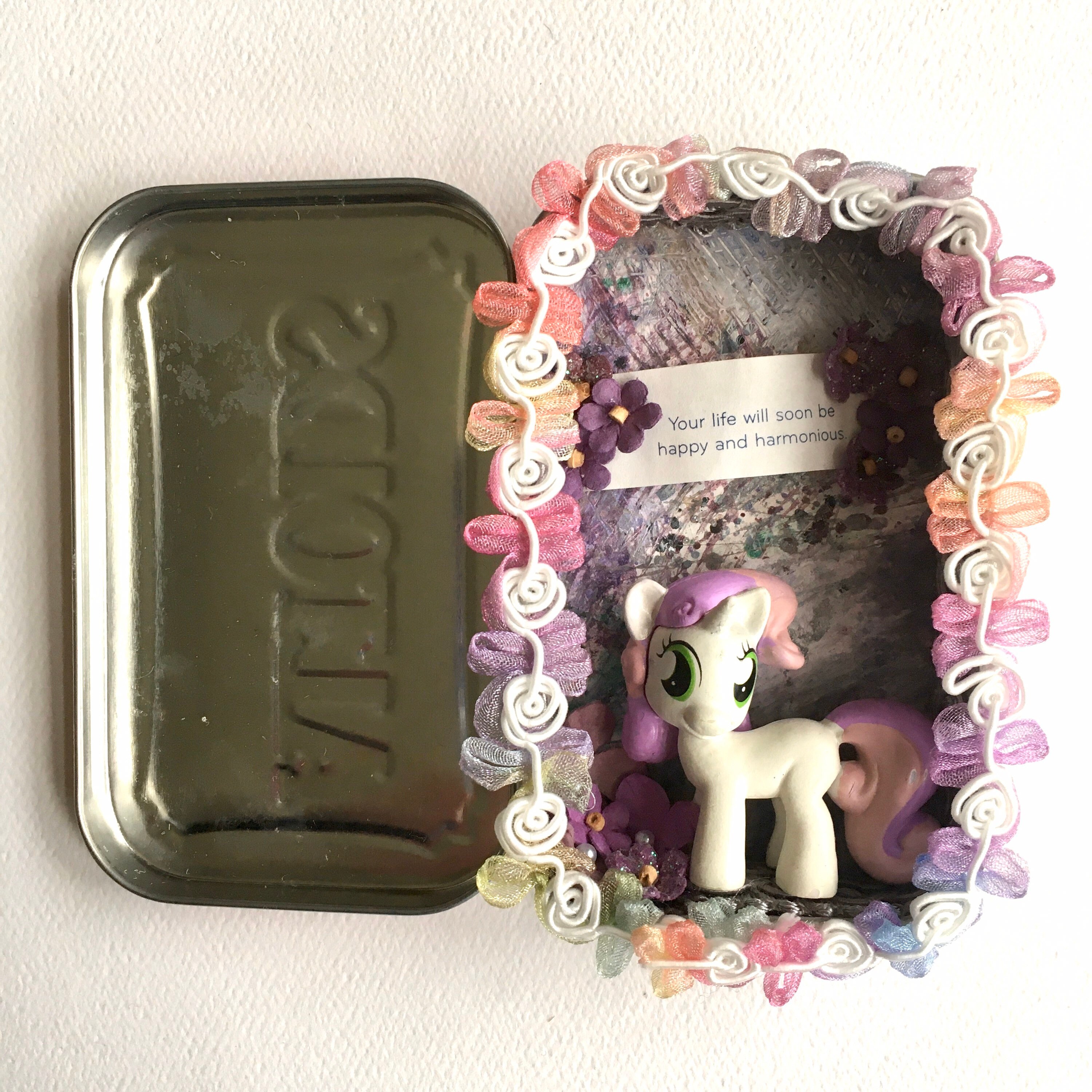 Magical Pony Shrine Magnets Refrigerator Magnets Home & Living etna.com.pe