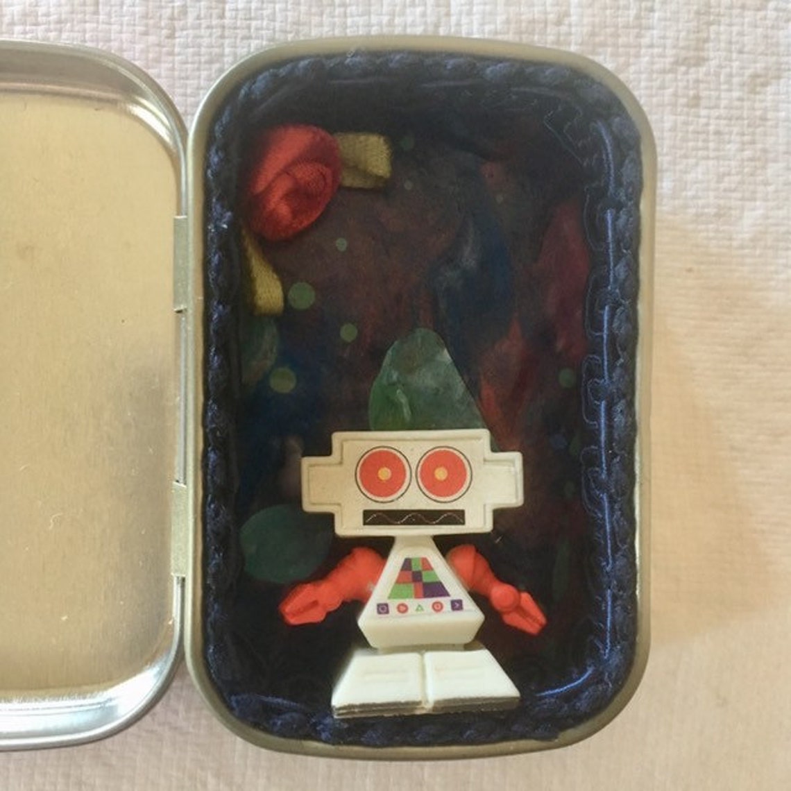 Mini Clive the Robot Shrine, Despicable Me 3, Minons Magnetic - Etsy