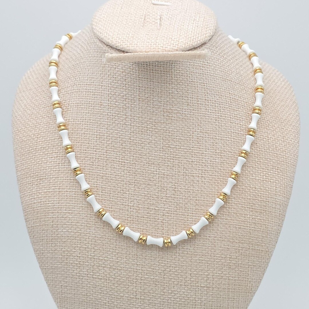 Authentic 1950s Vtg MONET Bamboo Necklace White & Gold Dainty Hourglass ...