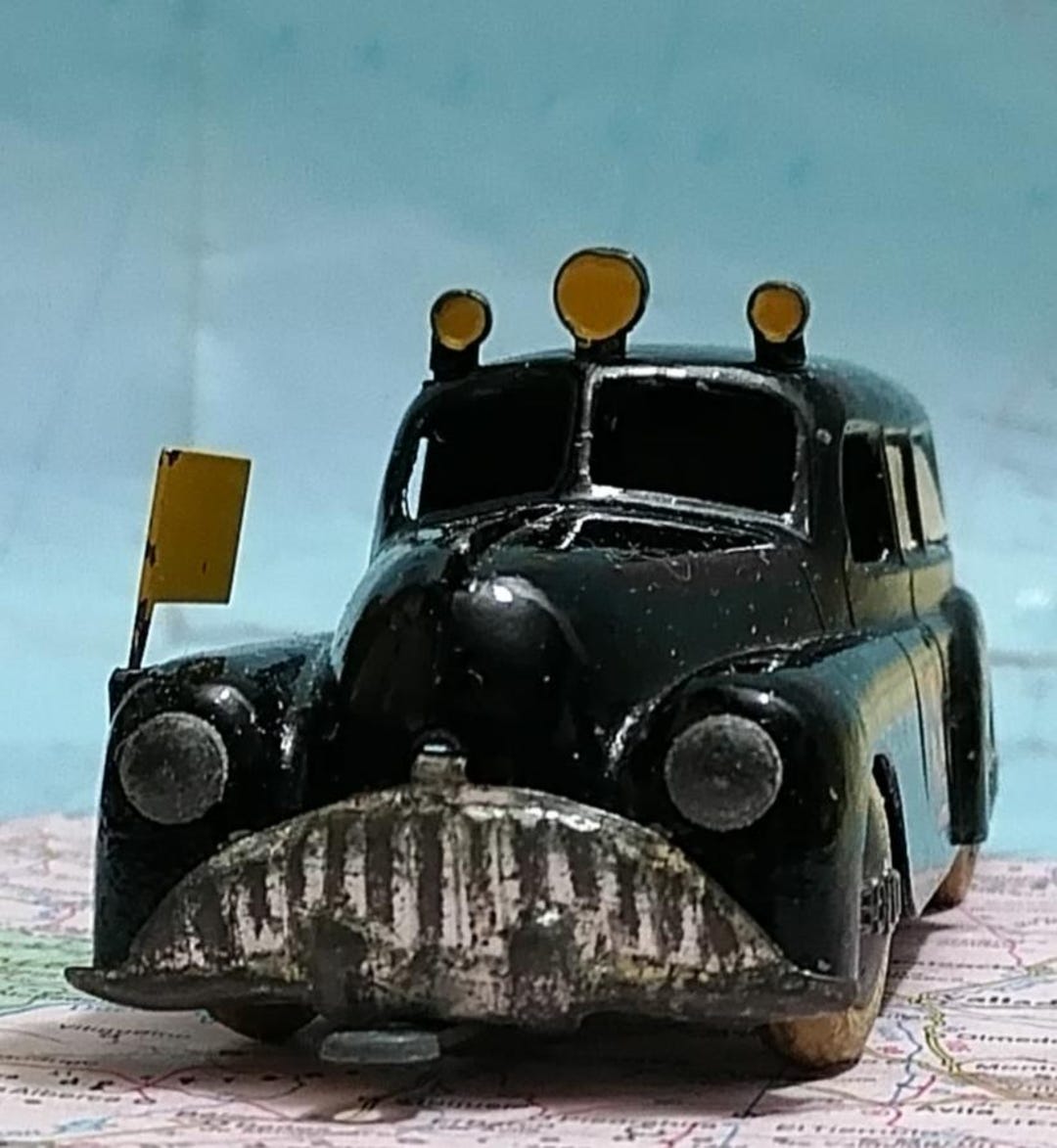 BUICK Van Falk Ambulance, Vintage Die Cast 1:40 Scale Model in ...
