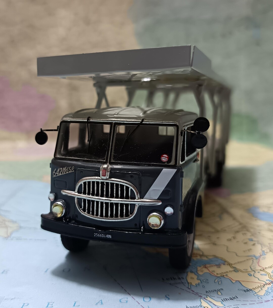 Vintage FIAT 642 N65 R Bisarca 175 / Car Transporter , 1:43 Scale Model ...