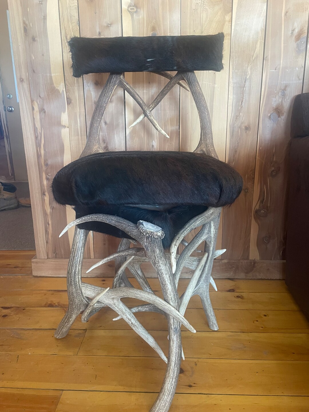 Real Elk Antler Swivel Bar Stool With Cow Hide Padded Seat - Etsy