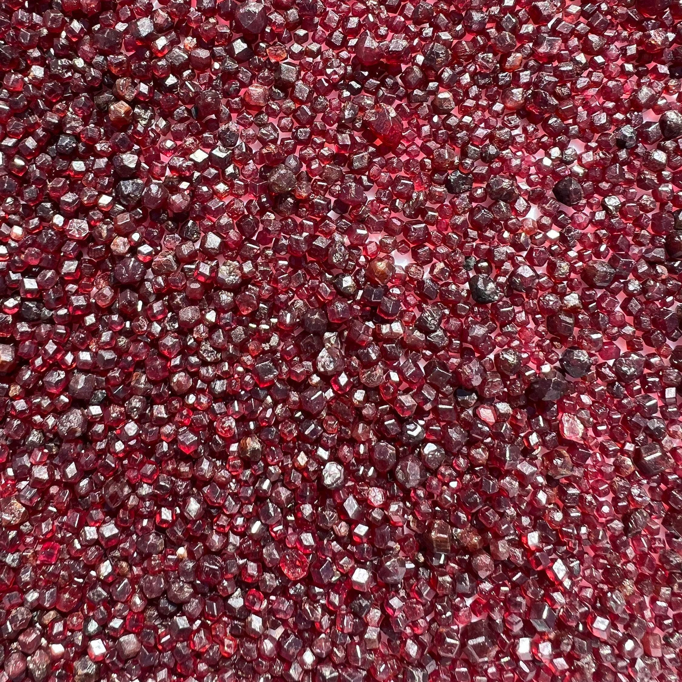 Rare, Amazing, Deep Red Garnet Crystals, High-quality Genuine Merlot ...