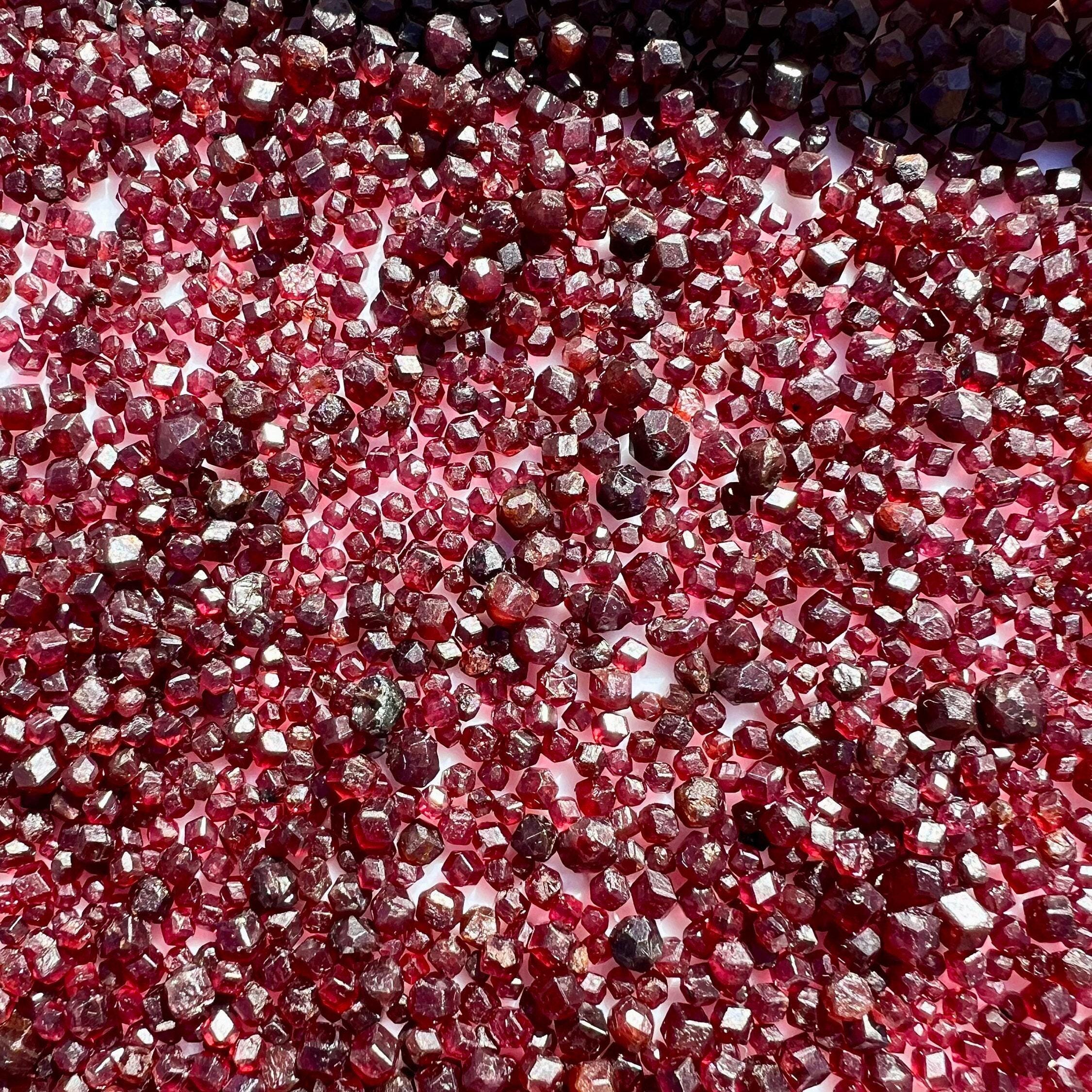 Rare, Amazing, Deep Red Garnet Crystals, High-quality Genuine Merlot ...