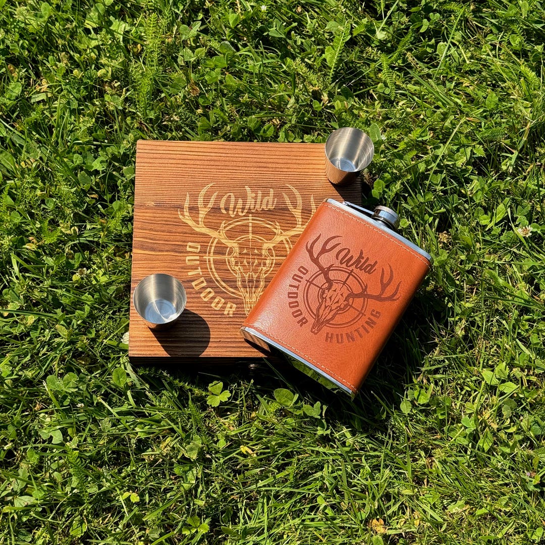 Personalized Leather Flask Set With Wood Box: Engraved Hunter Gift ...