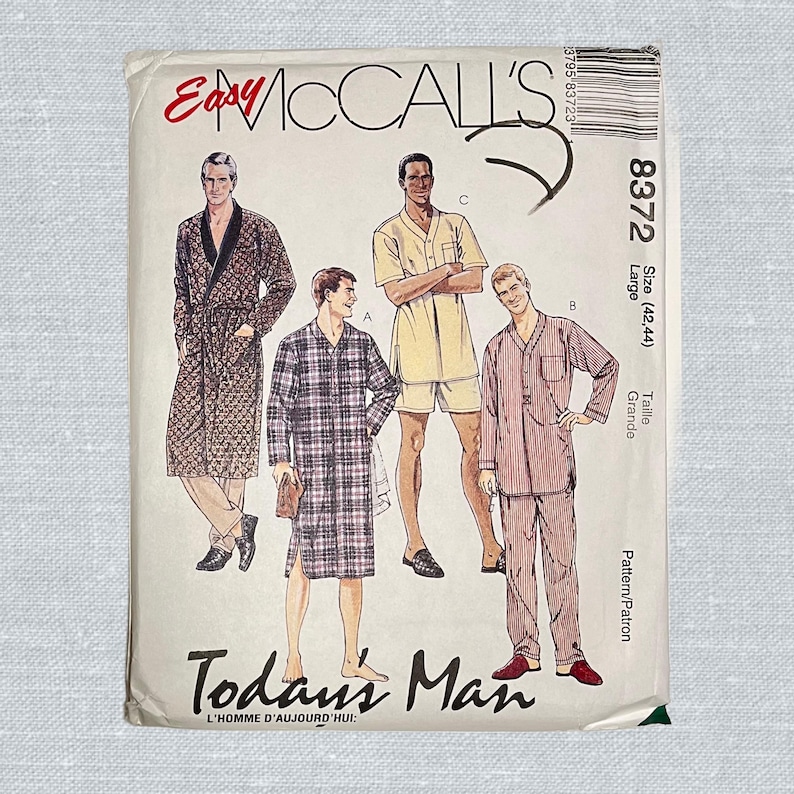 MENS Night Clothes Uncut Sewing Pattern: Robe, Pjs, Nightshirt (size L ...