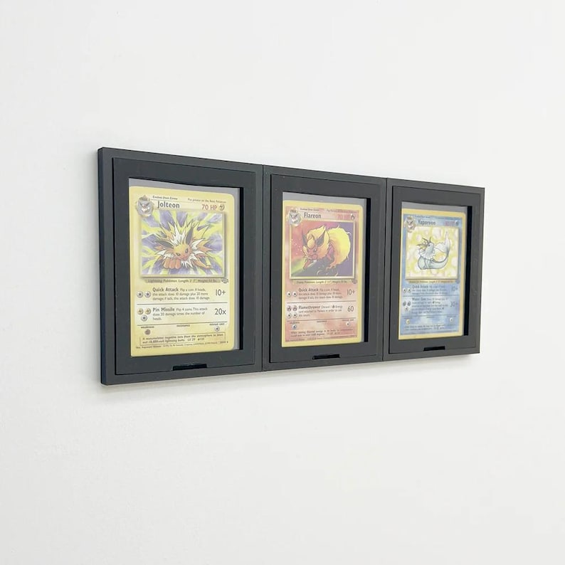 Toploader Wall Display for 3 Cards - Interchangeable Card Frame for ...