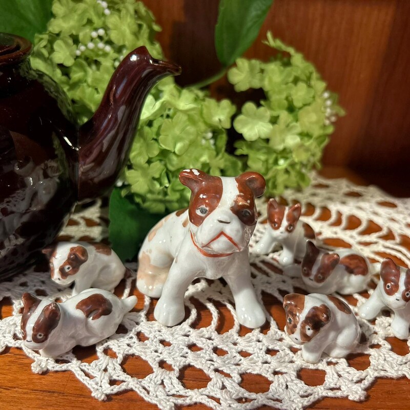 Kitsch Dog Figurine - Etsy