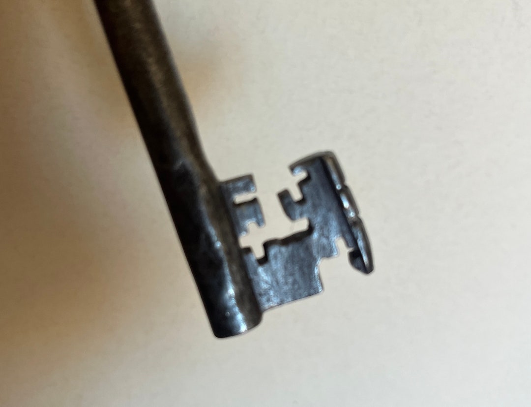 French Chateau Key 18th Century Frog Legs LARGE Authentic Steampunk 5 1 ...