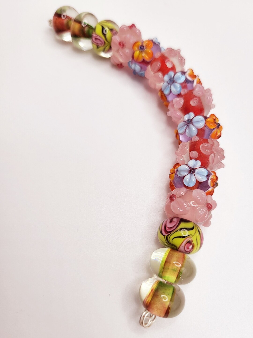 NEW Pretty Shades of Pink and Red Lamp Work Glass Bead Designs 10 MM to ...