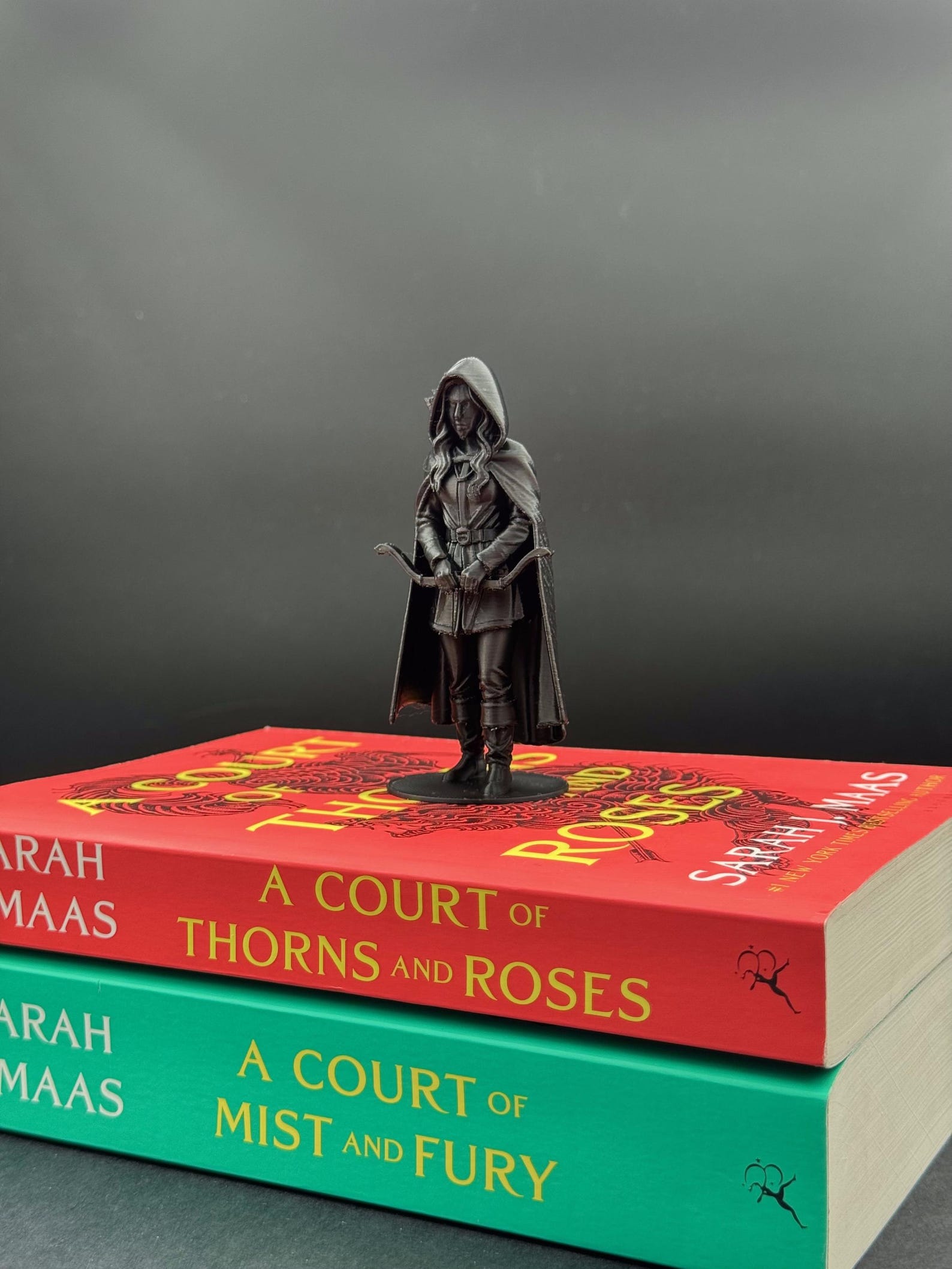 ACOTAR Figurines | Feyre Archer | A Court of Thorns and Roses | Fantasy ...