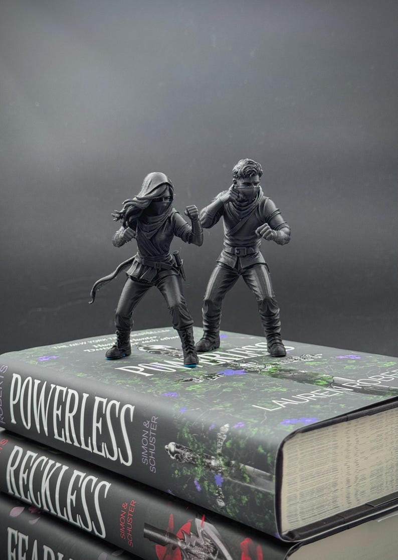 Kai Azer & Paedyn Gray Figurines – Powerless Series by Lauren Roberts ...