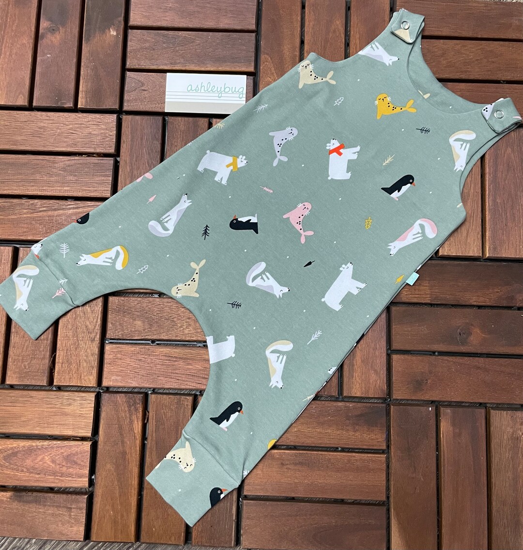 Sage Arctic Animal Jumper - Etsy