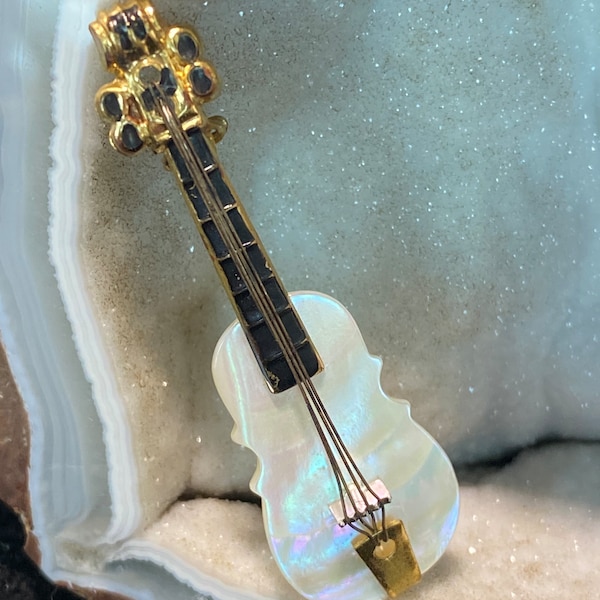 Cello Brooch - Etsy