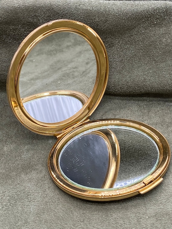 Vintage Compact, Compact, Beautiful Vintage Gold Comp… - Gem