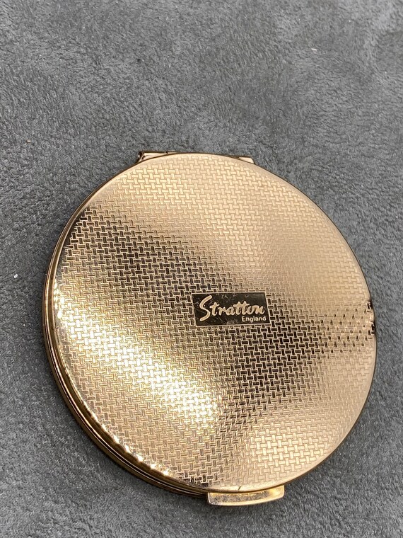 Vintage Compact, Compact, Beautiful Vintage Gold Comp… - Gem