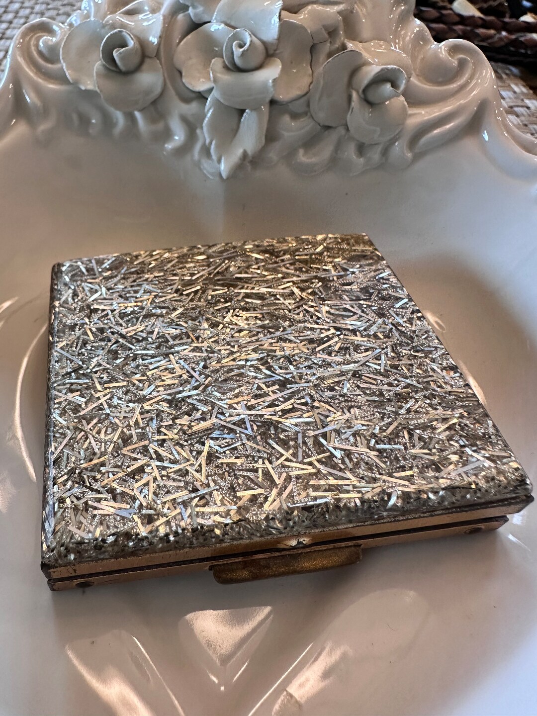 Vintage Lucite Gold Glitter Vanity Makeup Powder Compact Case - Etsy