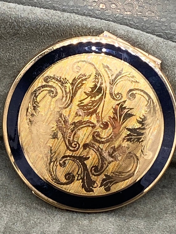 Vintage Compact, Compact, Beautiful Vintage Gold Comp… - Gem