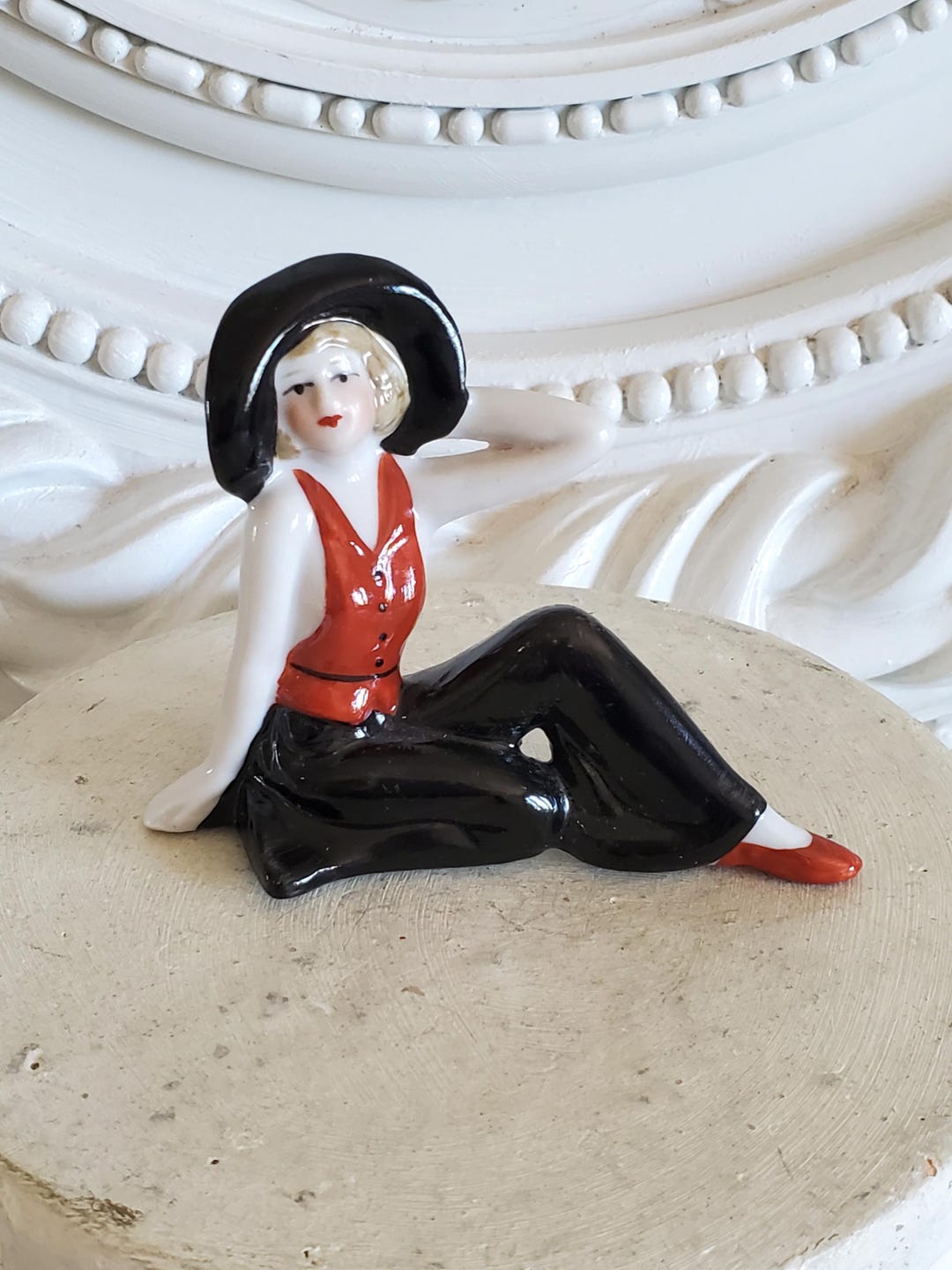 Vintage Bathing Beauty Figurine, Lady in Black Hat Figure, Women ...