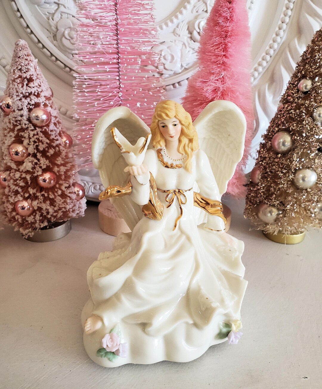 Vintage Angel Figure Music Box, Porcelain Bone China Angel Figurine ...
