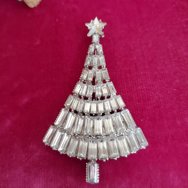 Christmas Tree Brooch - Etsy