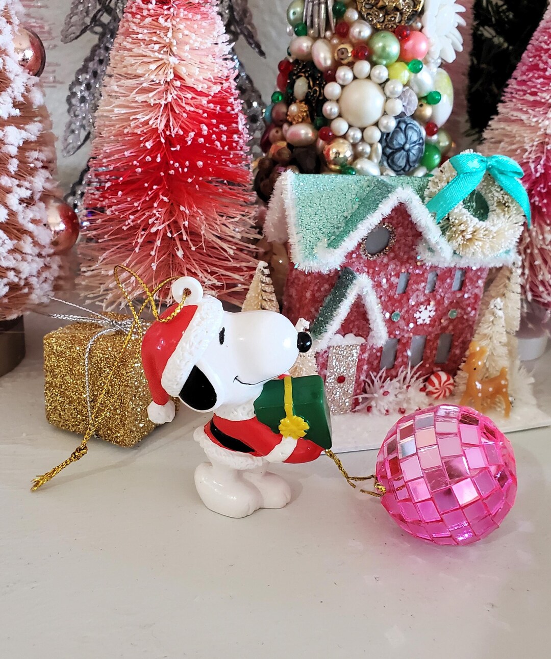 Snoopy Carrying a Christmas Present Ornament, Peanuts Gang, Snoopy Dog ...