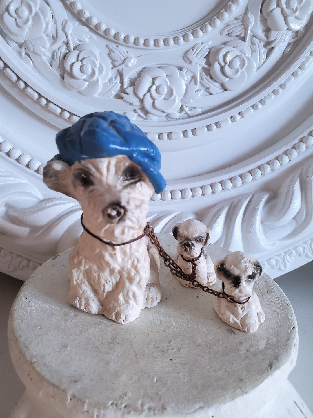 Cute Vintage Dog Chalkware Statue, Dog Figurine, Dog Set, Dog Figure ...