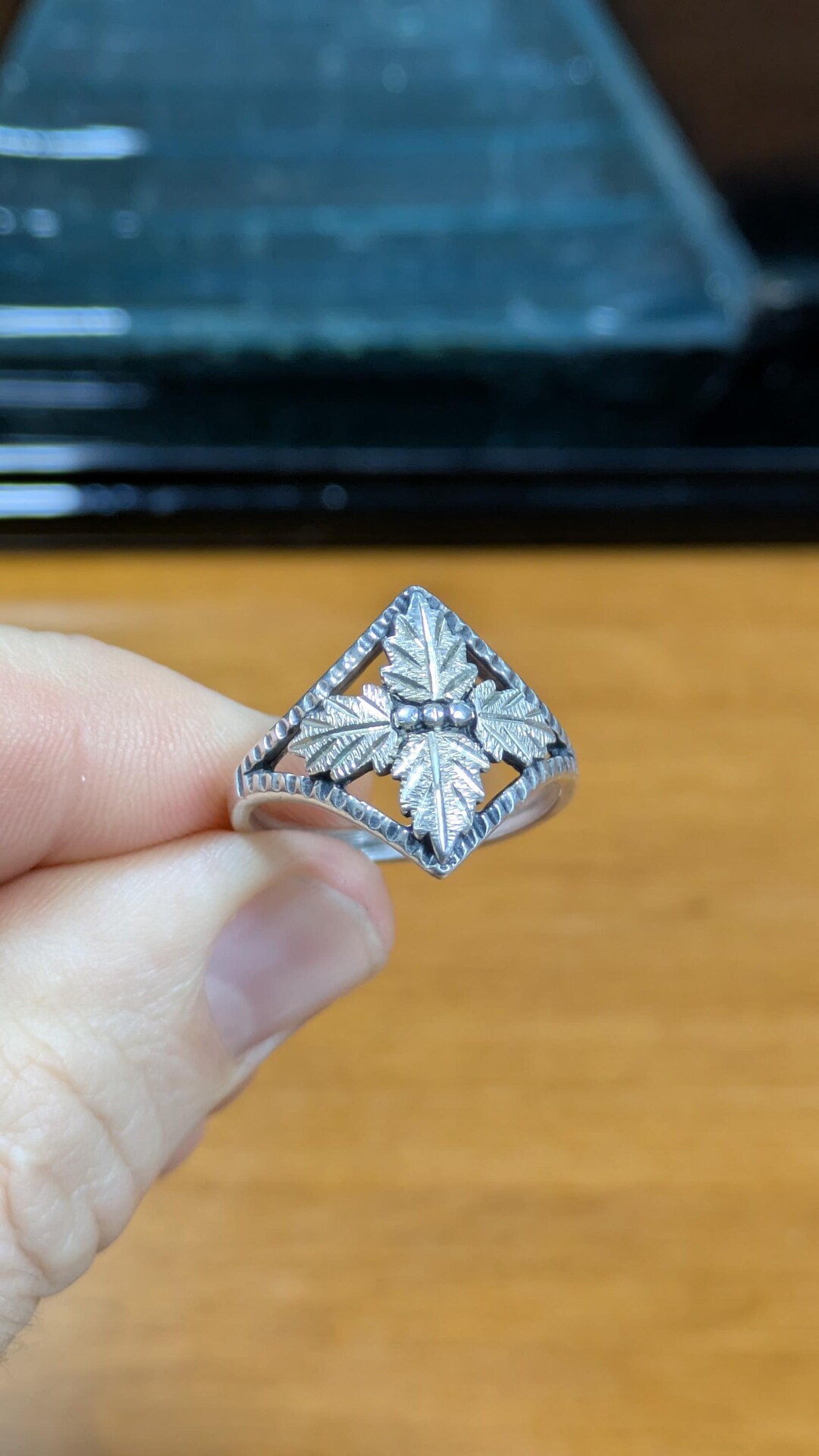 925 Wheeler Leaf Ring With Gold Wash SIZE 9.75 - Etsy