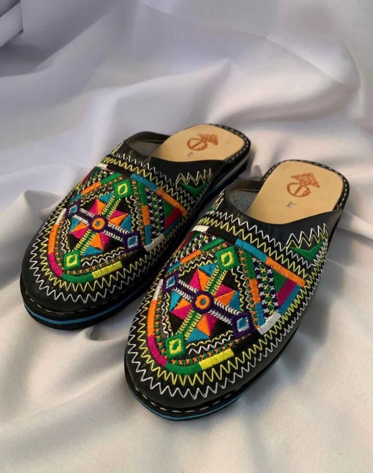 Chaussures Marocaines Traditionnelles « Blgha Amazighiya » - Etsy