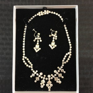 Vintage Rhinestone Necklace Earrings Set Clear Rhinestones Screwback ...