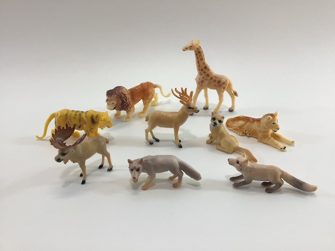 Wild Animals 1970s Plastic Collectible Toy Figurines 9 Assorted Species ...