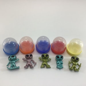 1980s Alien Extreme Sports Vintage Toy Gumball Vending Machine Prize ...