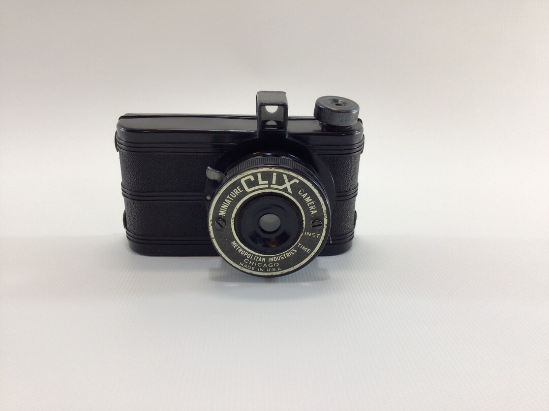 Metropolitan Miniature Clix Camera Vintage Photography Home Decor Black ...