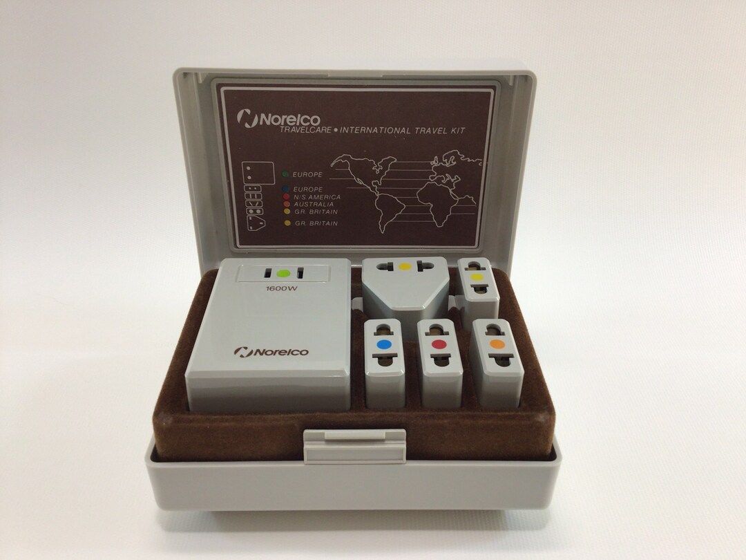 Norelco Travelcare International Travel Kit Vintage Electronics Gadget ...