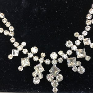 Vintage Rhinestone Necklace Earrings Set Clear Rhinestones Screwback ...