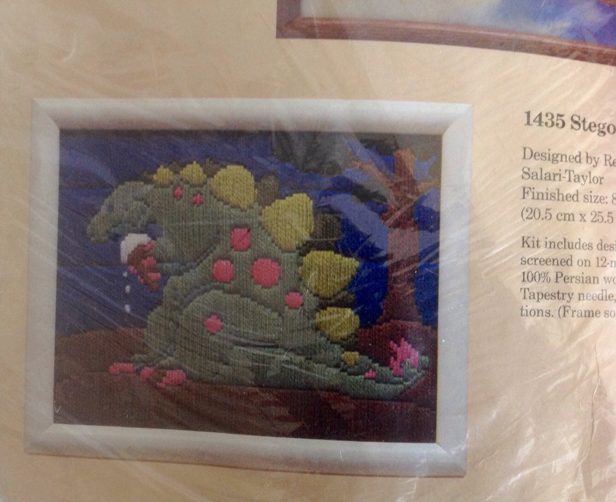 The Creative Circle Needlecraft Kit No. 1435 | Etsy