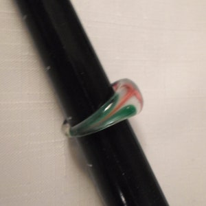 INJECTED LUCITE RING / Size 8-1/4 / Layered / Laminated / Go-go / Disco ...