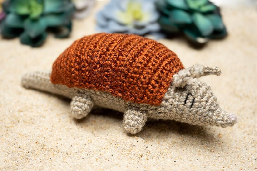 Amigurumi Armadillo Pattern,cute Crochet Armadillo Toy,armadillo ...