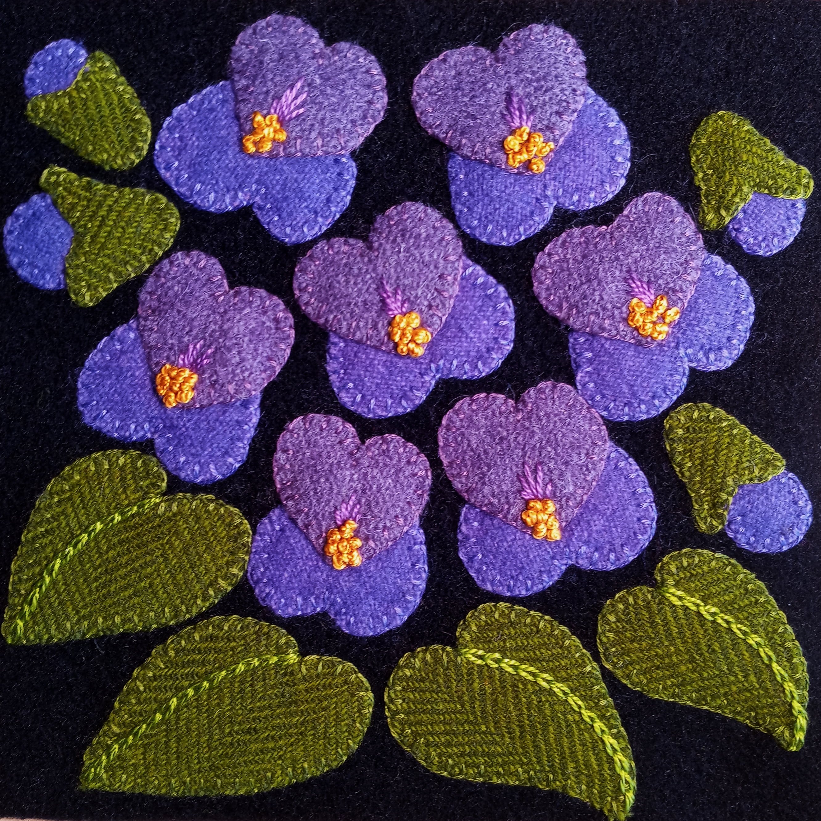 Wool Applique PATTERN &/or KIT violets 6x6 Block 1 - Etsy