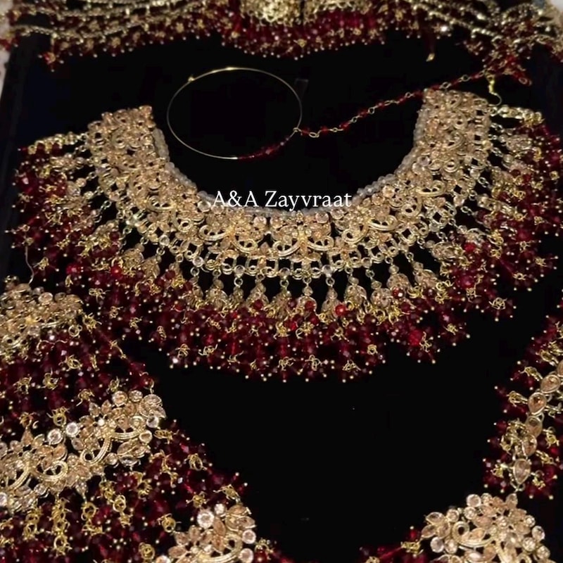 Maroon Jewellery Sets - Etsy