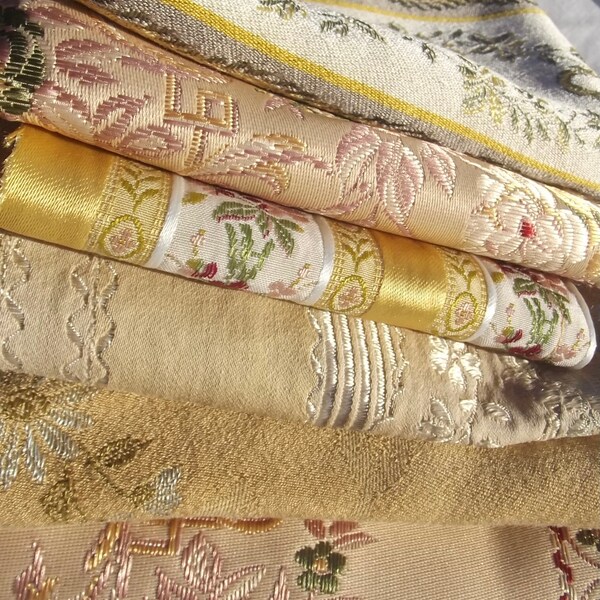 Vintage French Fabric - Etsy