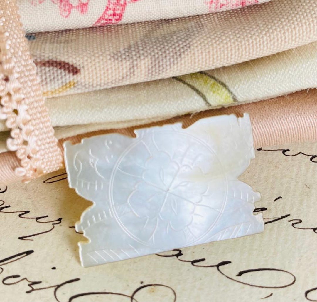 Tiny Antique Victorian Thread Winder Pearl Sewing Thread Holder. - Etsy