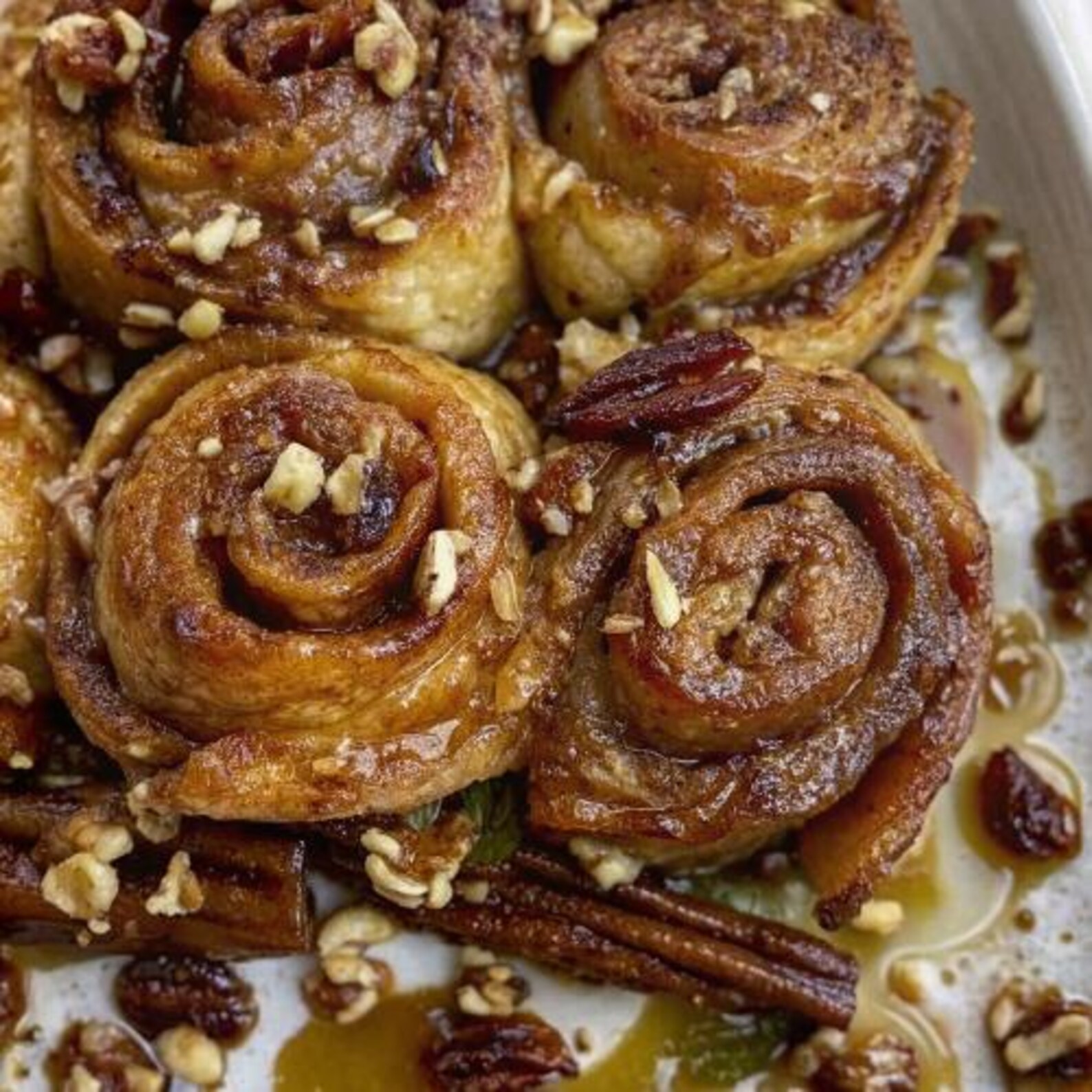 Easy Sticky Buns Recipe: Crescent Roll, Cinnamon Sugar, Pecan Topping ...